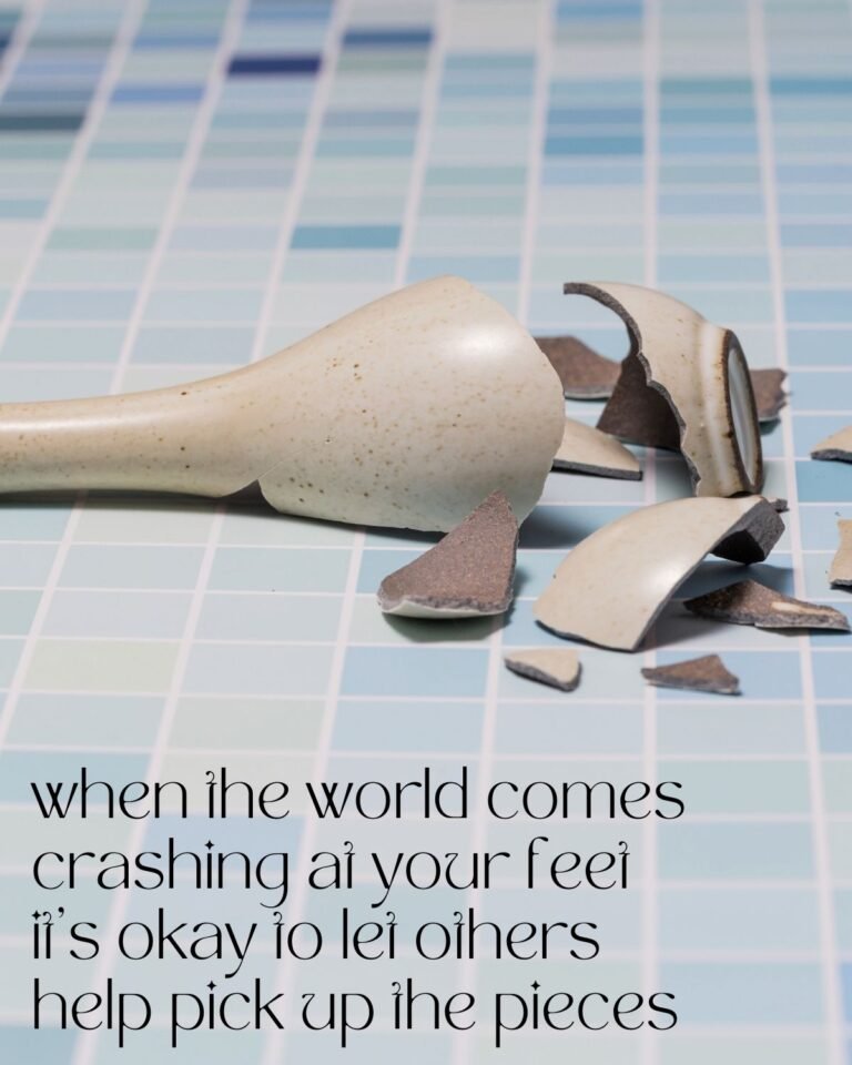 47 Iconic Famous Poems - Aestheticpoems