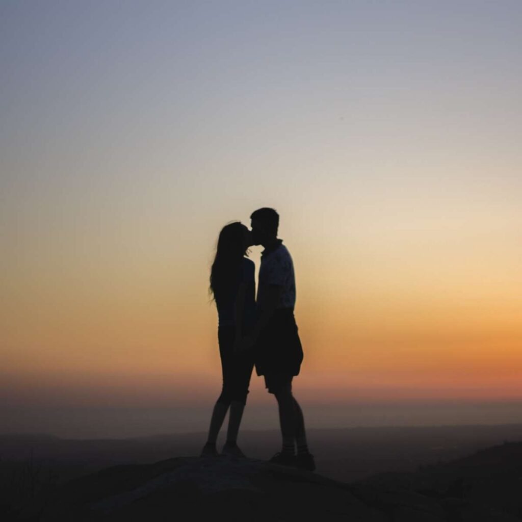 11 Reason, Season & A Lifetime Poem Inspiration - Aestheticpoems